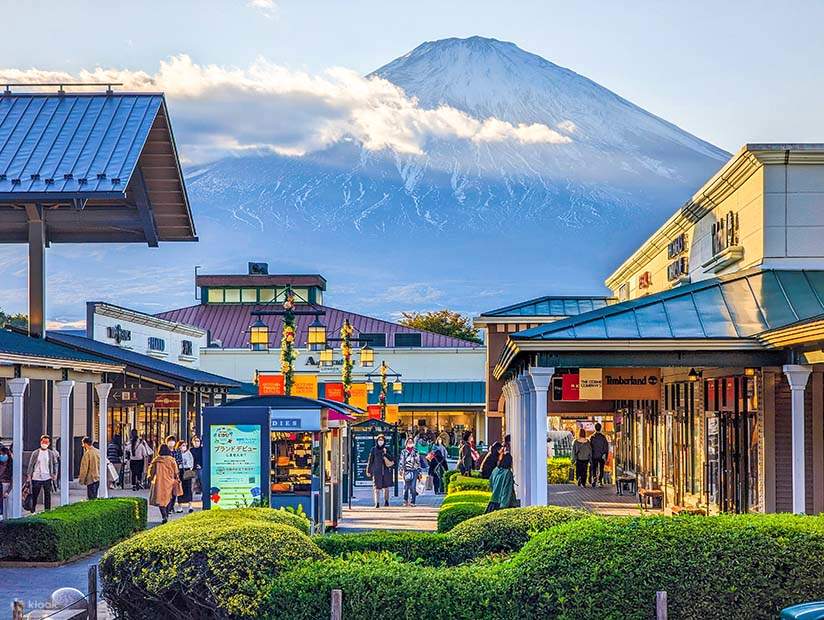 Reservasi Online untuk Roaming Mount Fuji & Oshino Hakkai & Gotemba ...